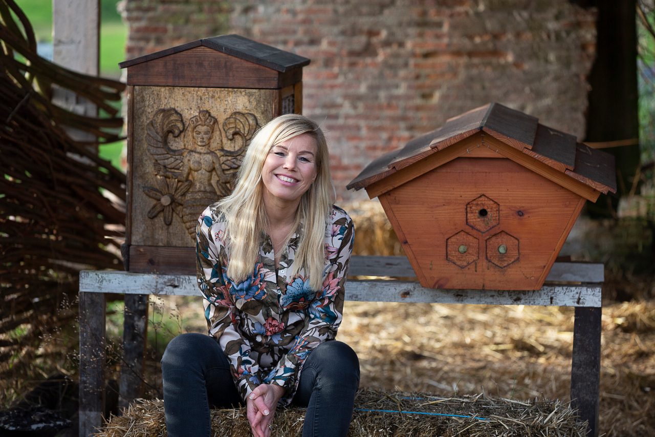 De bijen van imker Deborah Post - Flow Magazine